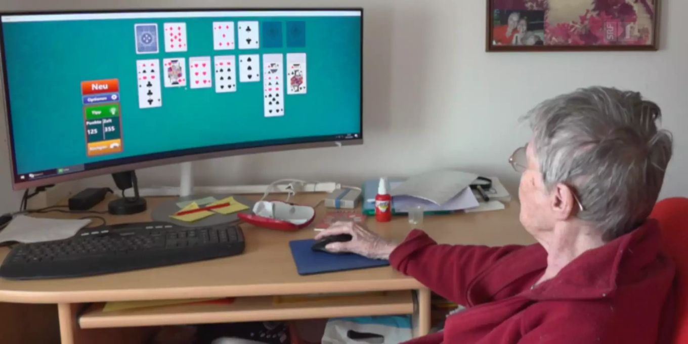 Fust Mitarbeiter verkaufen Seniorin Gamer-PC für 4000 Franken | Nau.ch