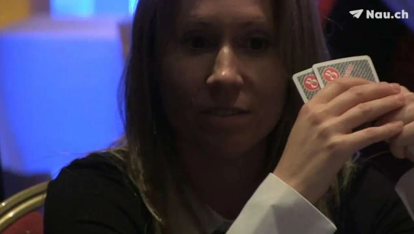 Sara machts beim Promi Pokern