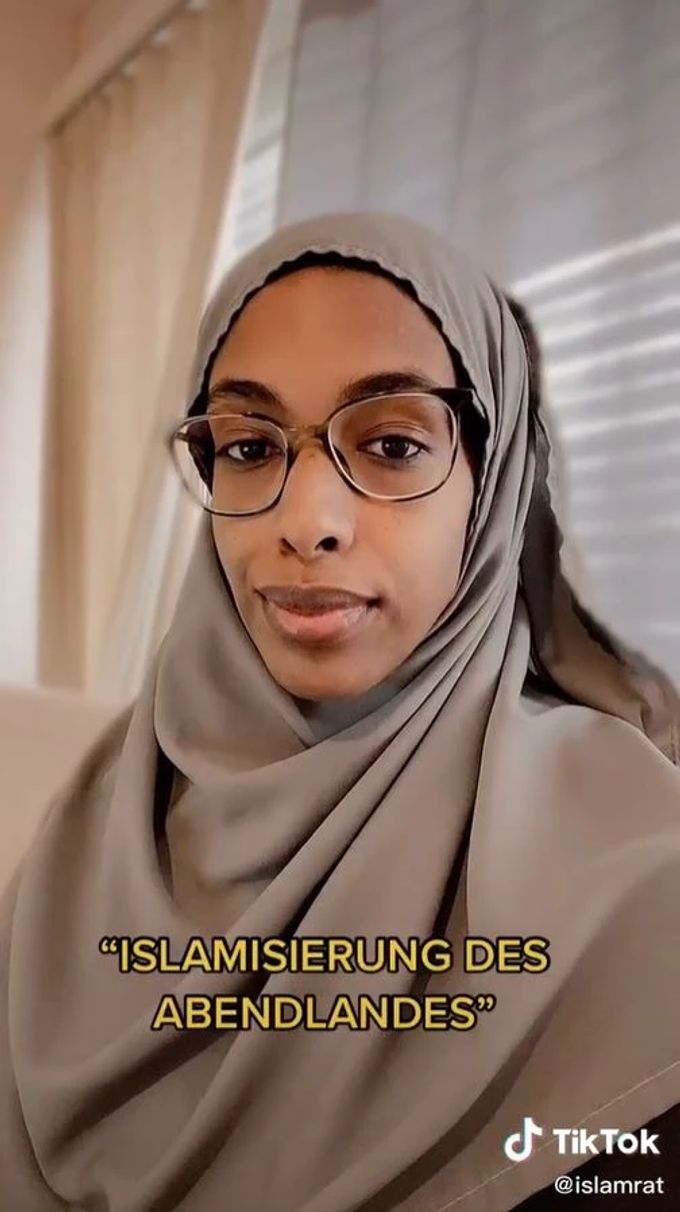 Bernerin wirbt auf Tiktok für umstrittenen Islam-Verein | Nau.ch