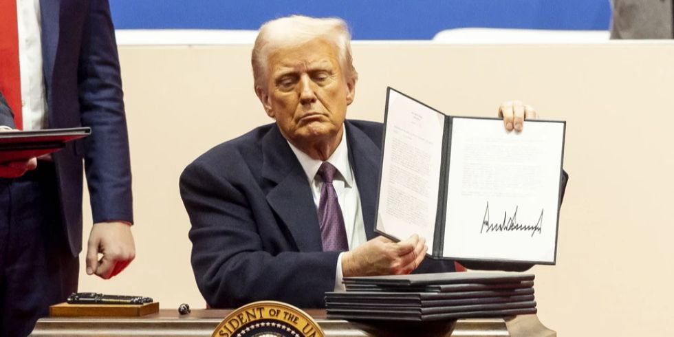 Donald Trump: Machen sich die Clintons hier über ihn lustig? | Nau.ch