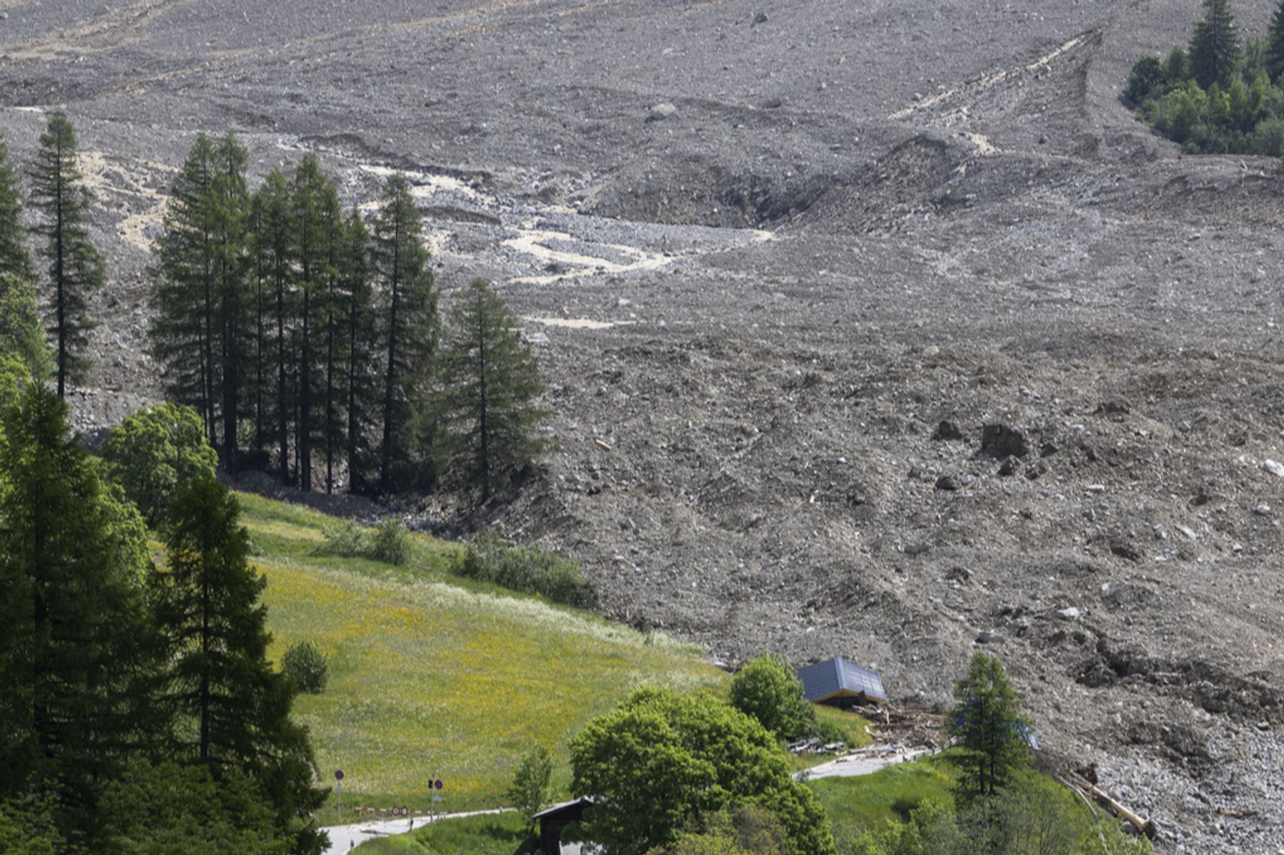 Blatten VS: Geograf plädiert nach Bergsturz für Wiederaufbau | Nau.ch