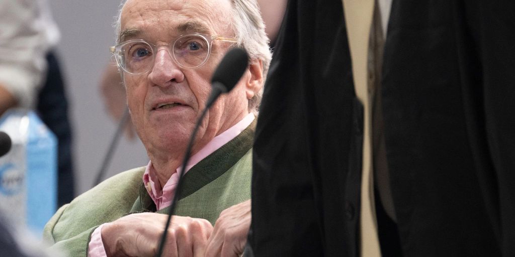 Vom Adel zum Angeklagten: Reuss sagt vor Gericht aus