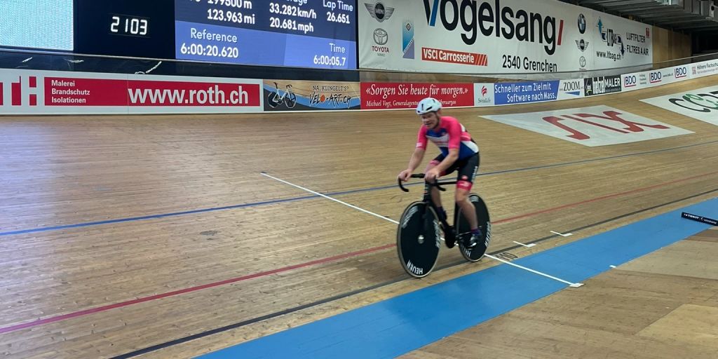 12 Stunden Weltrekord-Versuch von Samuel Flückiger