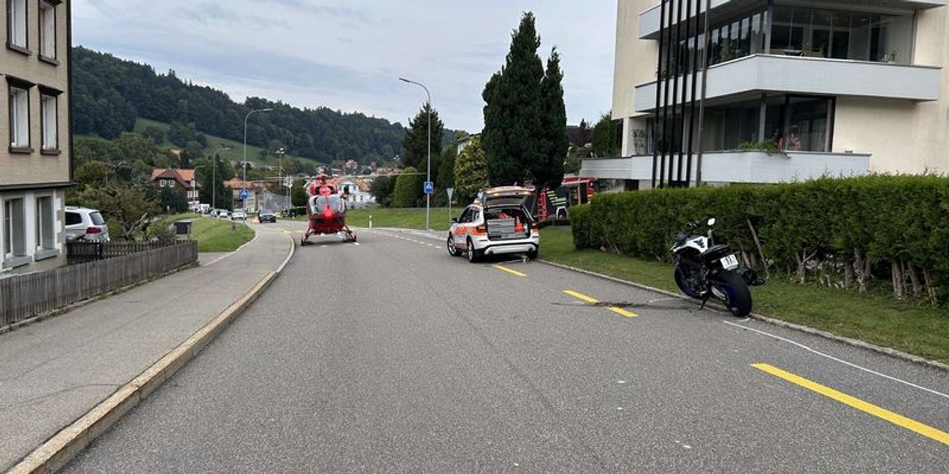 Grub AR: Motorradfahrer (18) bei Sturz schwer verletzt | Nau.ch