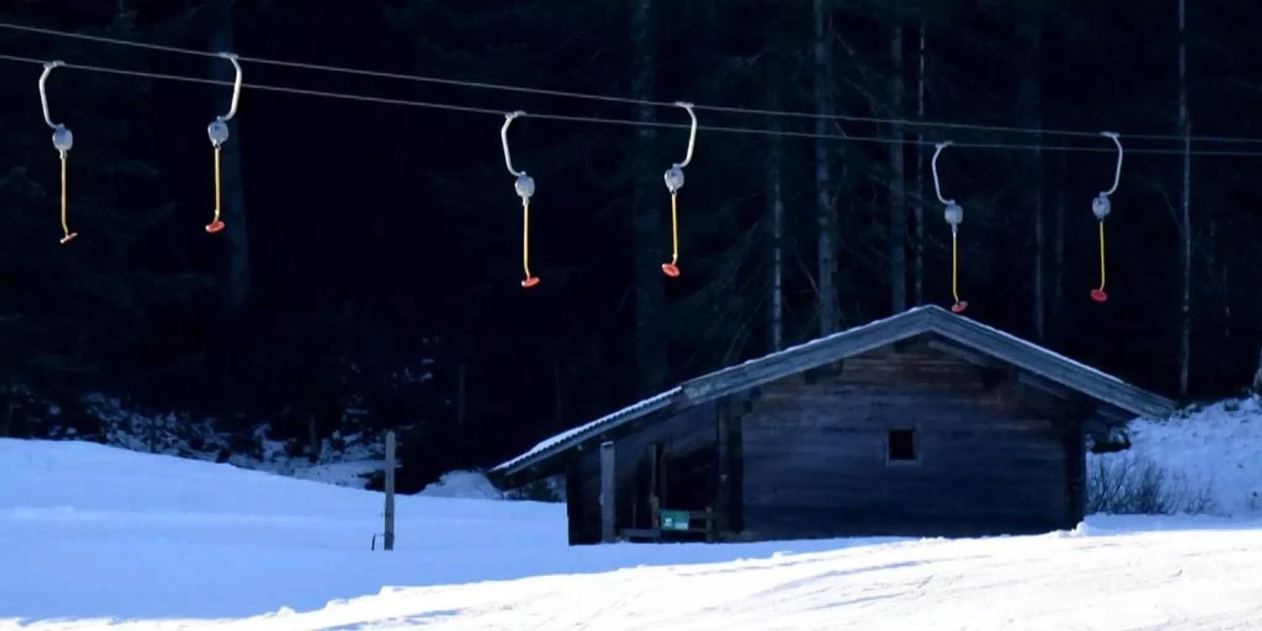 Drama in Tirol: Meitli (12) erfriert fast neben der Ski-Piste | Nau.ch