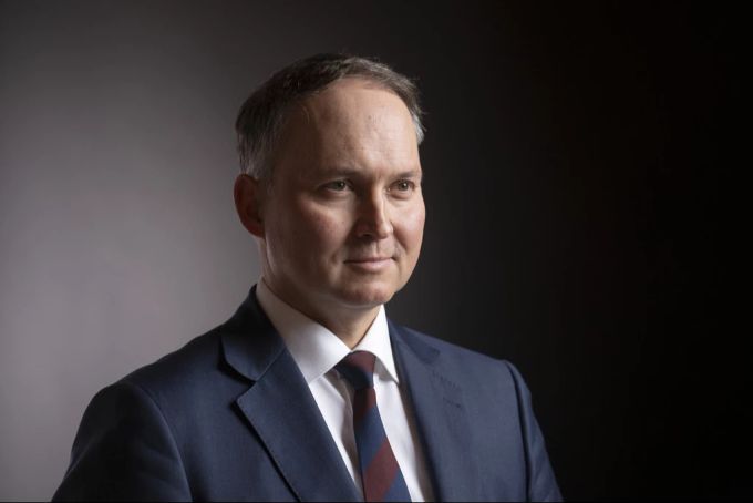 FDP-Nationalrat Simon Michel will «Wehrsteuer» – nur für Unternehmen ...