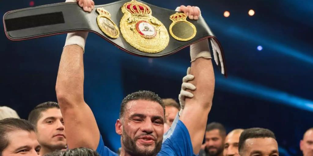 Charr verteidigt WM-Titel gegen US-Boxer Bryan