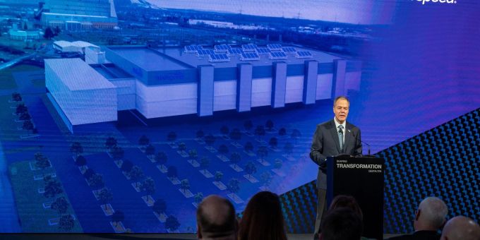 ZF und Wolfspeed bauen neues Chipforschungszentrum | Nau.ch