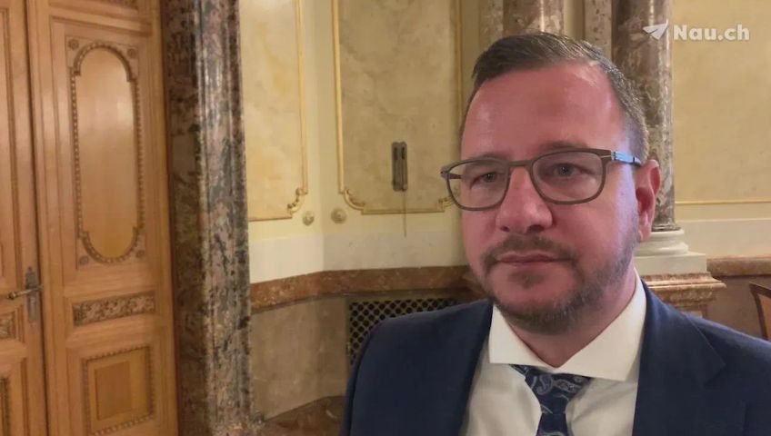 Hakenkreuz & Co.: Verbot von Nazi-Symbolen spaltet Bundesbern