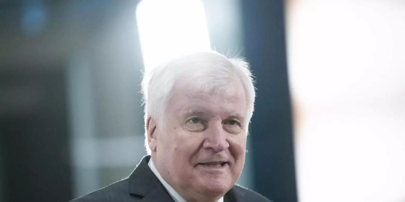 Seehofer: «Zuschauer langsam wieder in die Stadien lassen» | Nau.ch