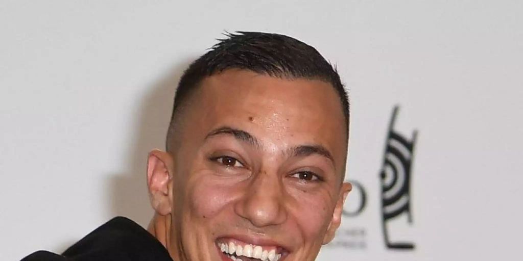 Farid Bang übernimmt die Spitze