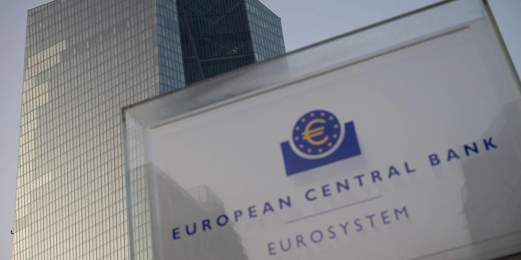EZB zieht beim Gestalten der neuen Euro-Banknoten Bürger mit ein