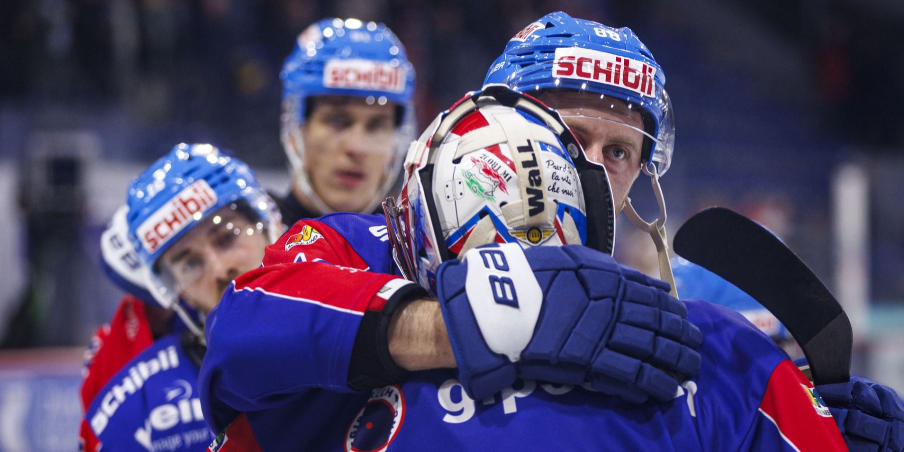 EHC Kloten feiert 5:2-Heimsieg gegen die Lakers | Nau.ch