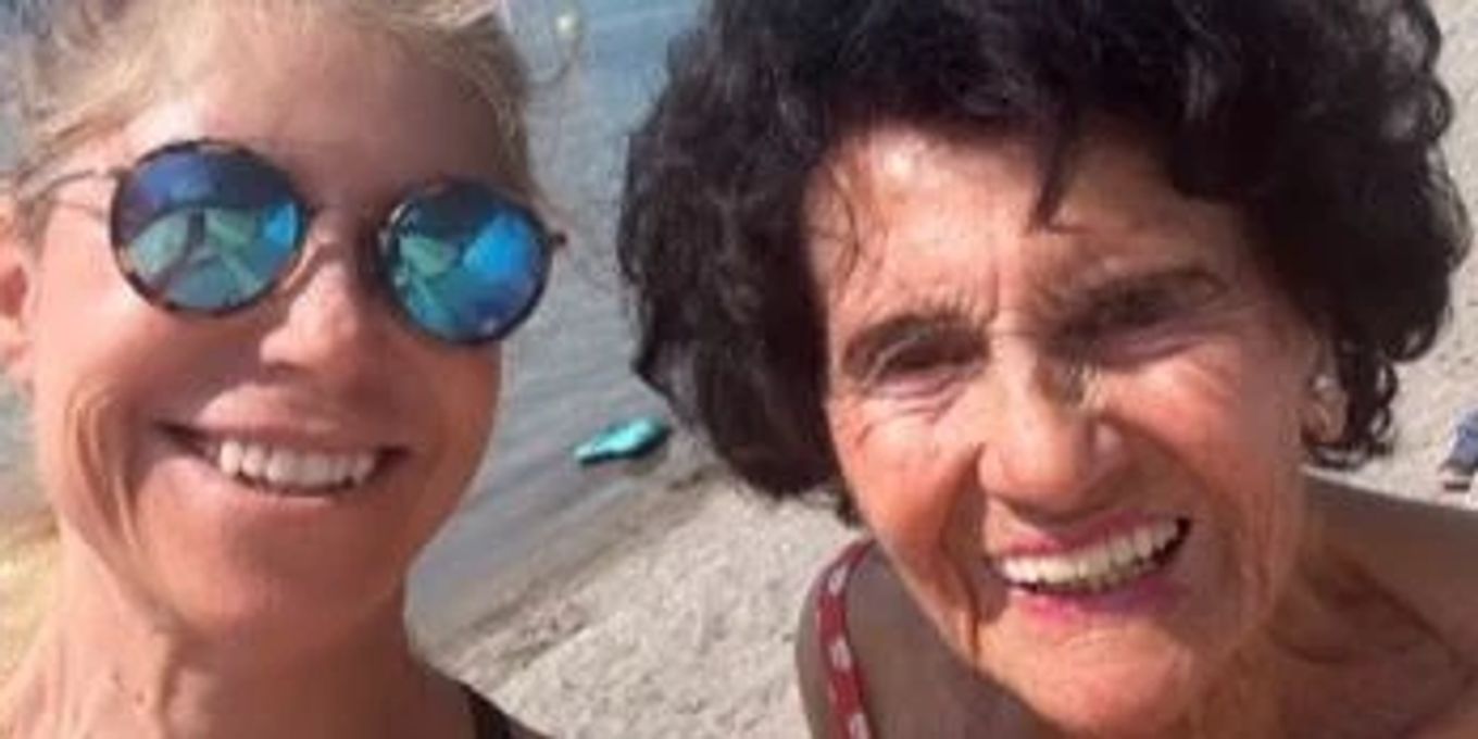 Eis-Star Denise Biellmann geht mit Mami Heidi (93) baden | Nau.ch