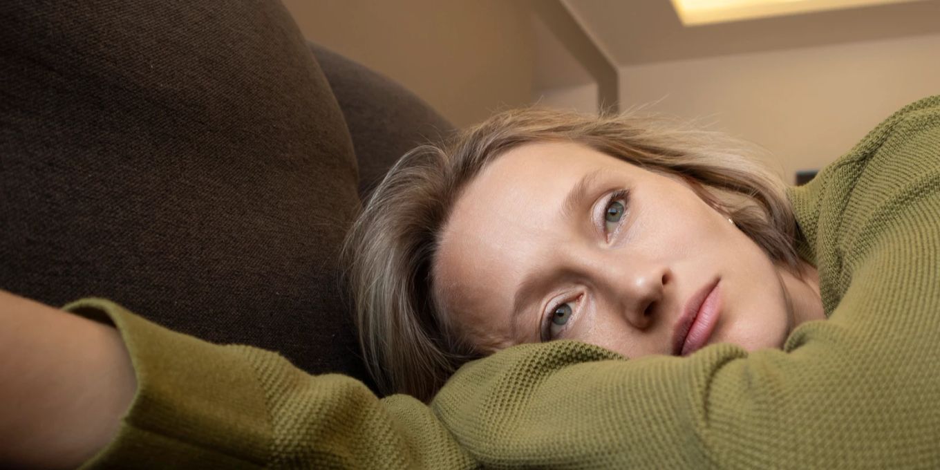 Zwischen Angst und Erwartungen: Der innere Kampf vieler Frauen | Nau Liebe Zwischen Angst und Erwartungen: Der innere Kampf vieler Frauen | Nau Liebe