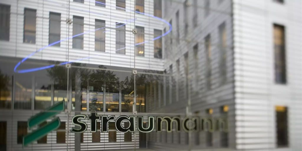 Straumann rutscht während Corona-Pandemie in die roten Zahlen
