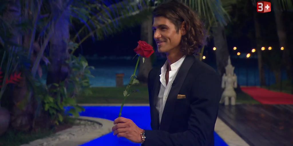 Bachelor 2019 Schweiz: Patric Haziri erklärt sein Dauer-Lachen