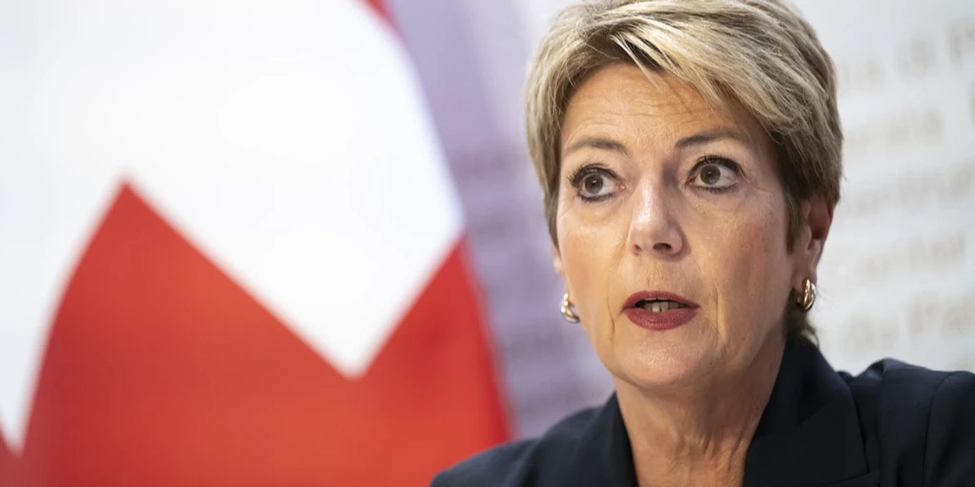 Karin Keller-Sutter erntet wegen Vance-Lob Kritik – FDP relativiert ...