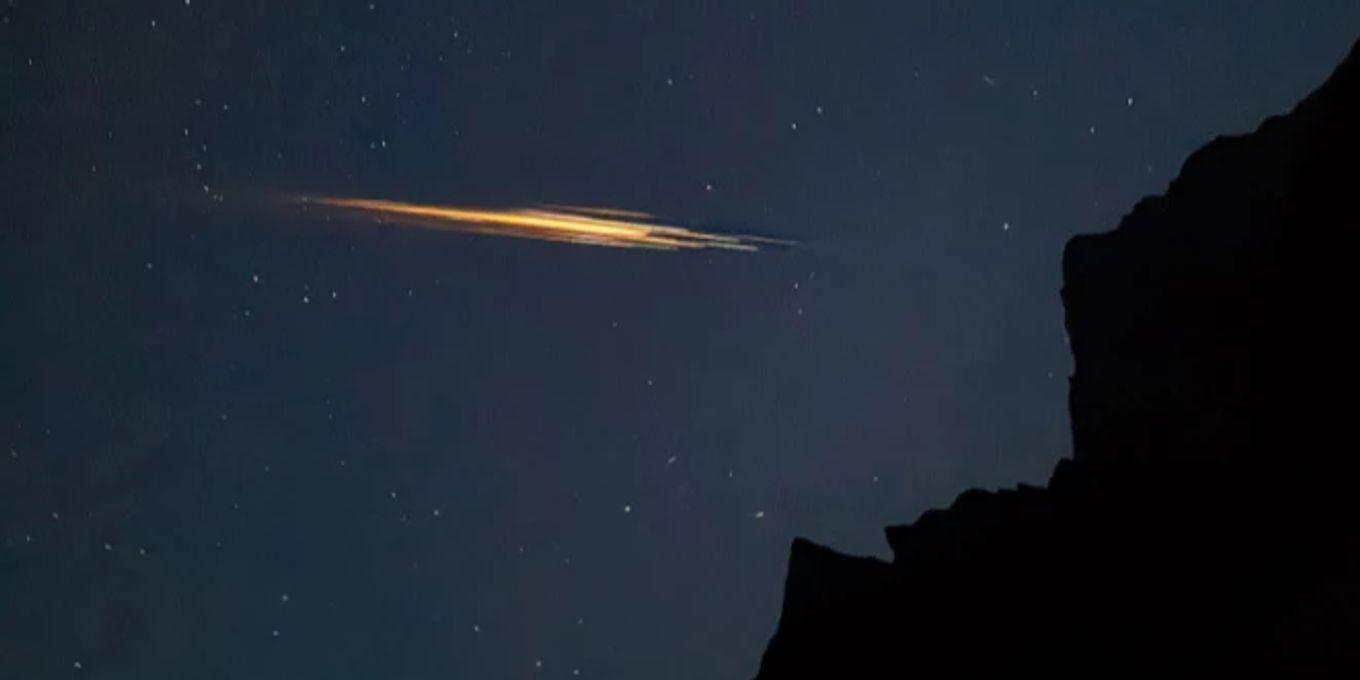 Das steckt hinter dem Feuerschweif über der Schweiz | Nau.ch