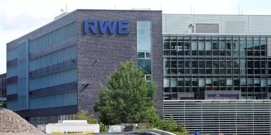 RWE sieht sich dank kräftiger Investitionen auf Kurs