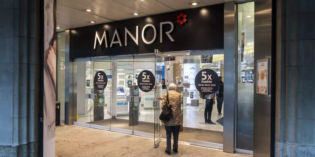 Manor stellt zahlreiche Kadermitarbeiter per sofort frei