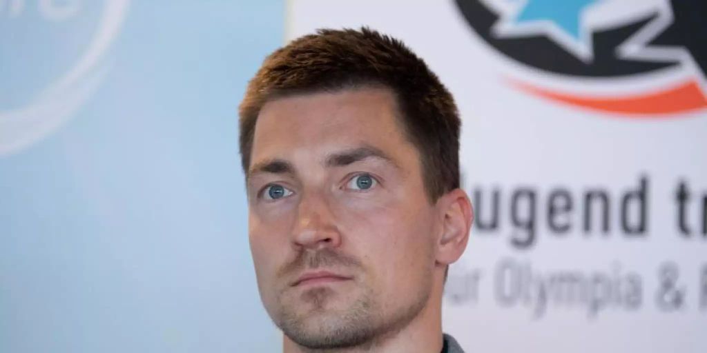 Ex-Turnstar Philipp Boy macht Workout mit seiner Tochter