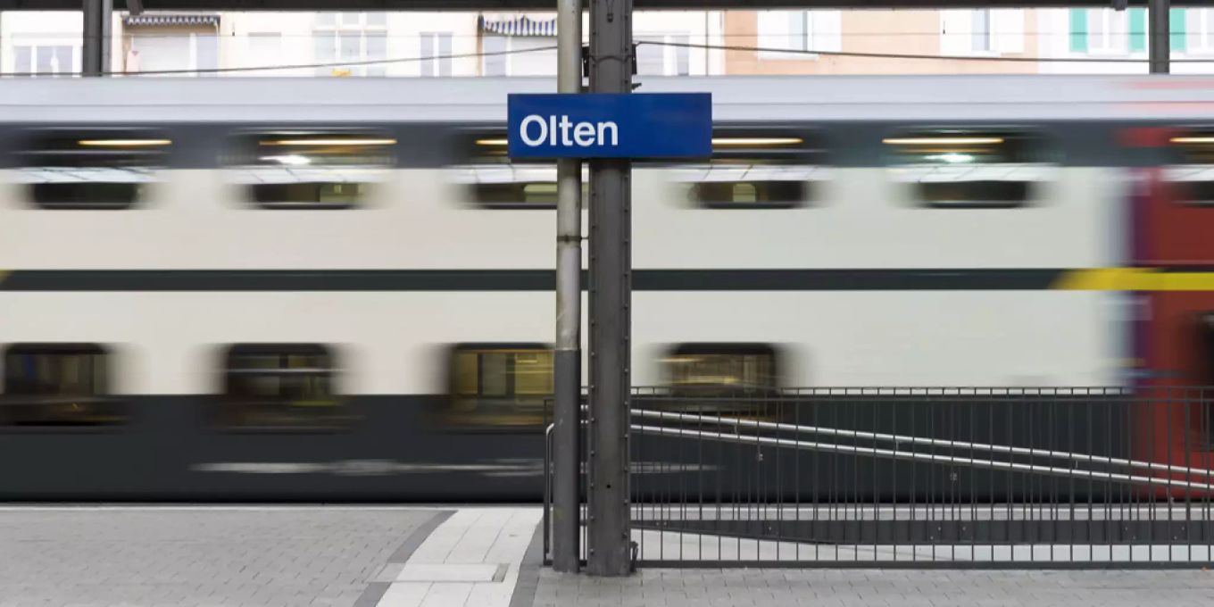 Sachschaden nach Lagerhallenbrand in der Nähe des Bahnhofs Olten SO ...