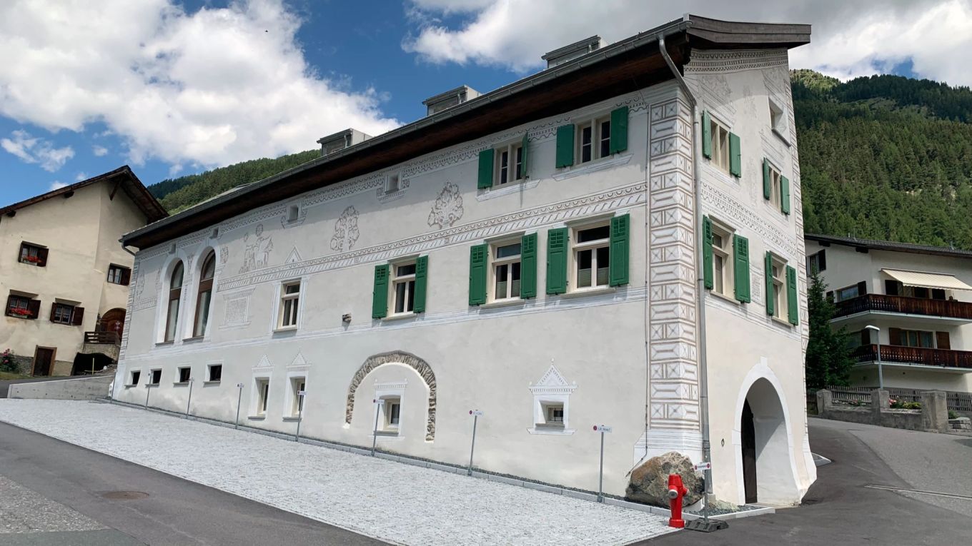 Zu Besuch bei den Sgraffiti-Meistern im Engadin | Nau.ch