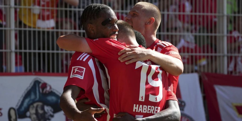 Urs Fischer gewinnt mit Union Berlin das Derby gegen Hertha Urs Fischer gewinnt mit Union Berlin das Derby gegen Hertha