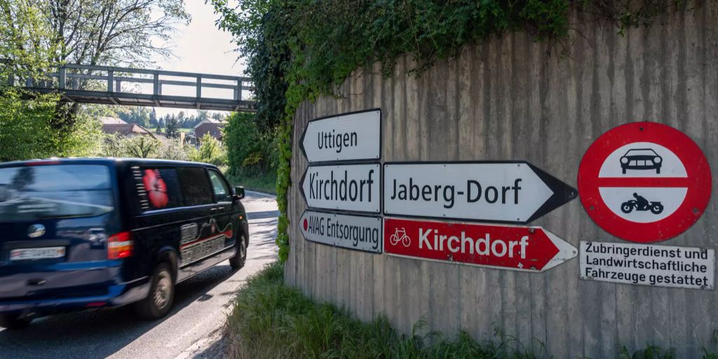 Strassensperrung Jaberg