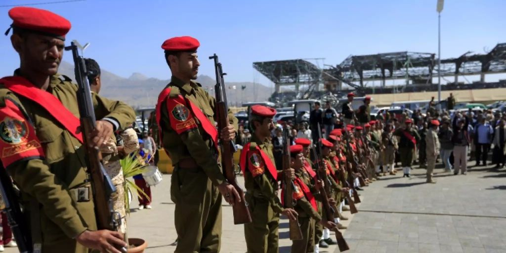 Huthis reklamieren Grossangriff auf Schiffe im Roten Meer