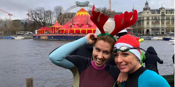 Sara machts kalt am Samichlausschwimmen in Zürich | Nau.ch