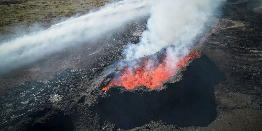 Gefahrenlage wegen Erdbebenserie auf Island ausgerufen Gefahrenlage wegen Erdbebenserie auf Island ausgerufen