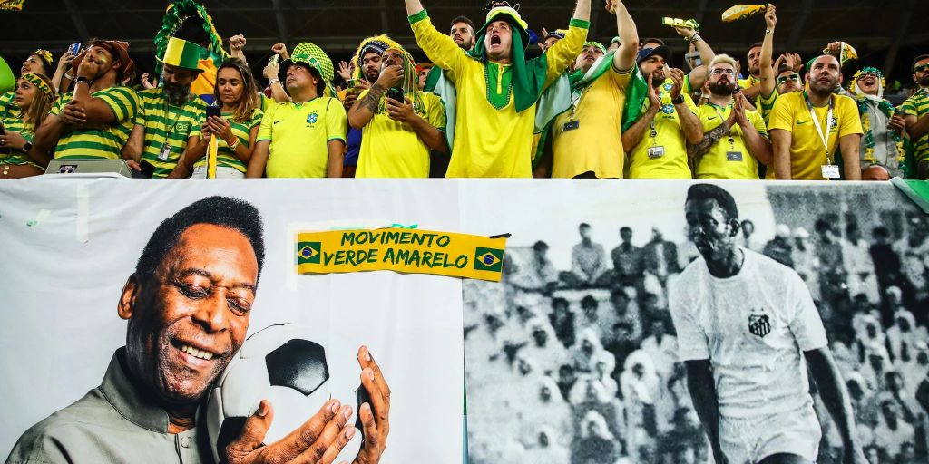 Brasiliens Fans mit erneuter Botschaft an Idol Pelé