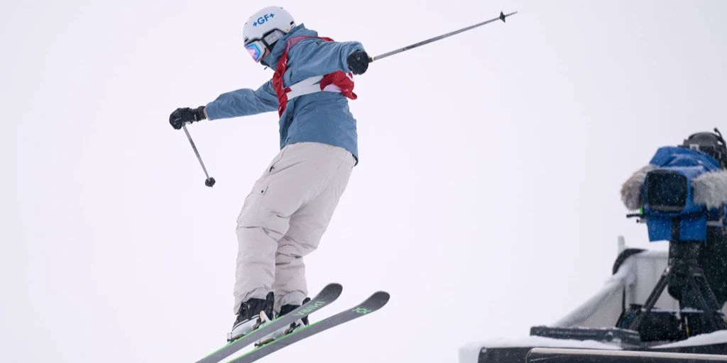 Ski Freestyle: Andri Ragettli verpasst mit Bronze Titelverteidigung