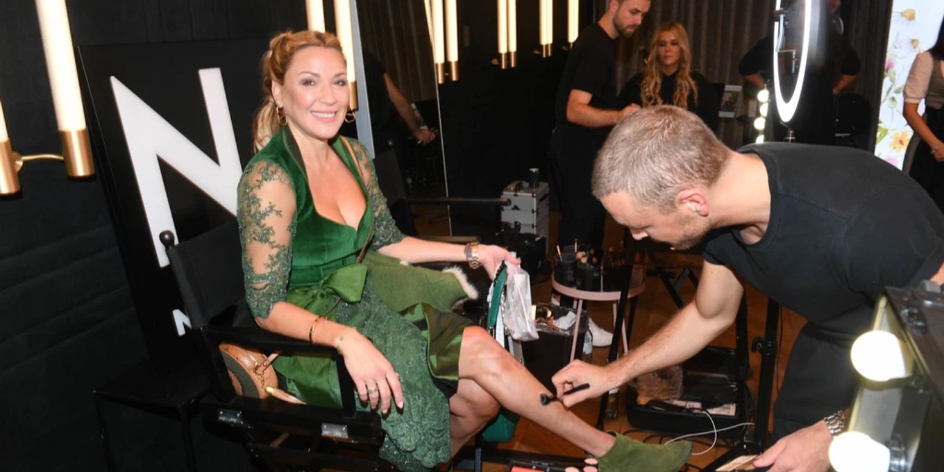 So hat sich Simone Ballack auf die Wiesn vorbereitet | Nau.ch