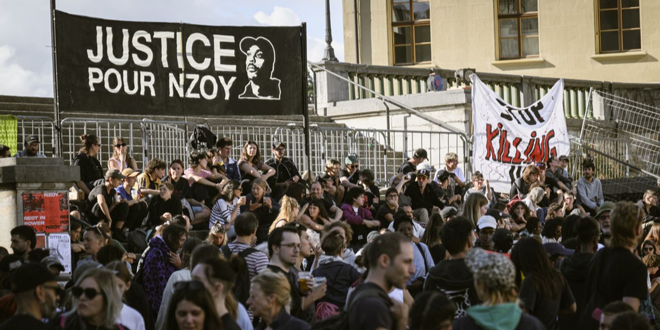 «Nzoy»: Hunderte versammeln sich in Lausanne am vierten Jahrestag | Nau.ch
