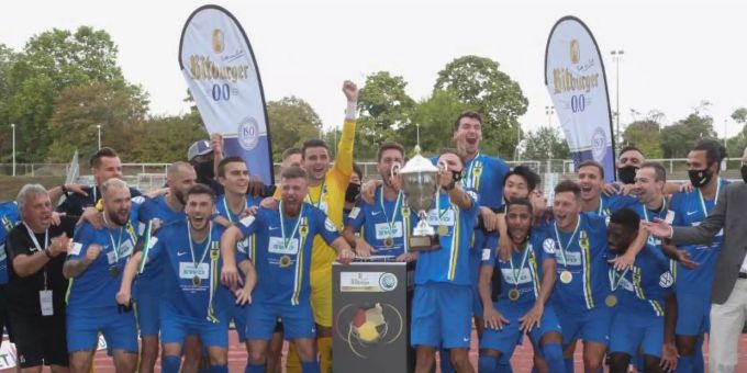 Düren vor Pokal-Hit: Erst Corona-Tests, dann Luxusbus-Reise Düren vor Pokal-Hit: Erst Corona-Tests, dann Luxusbus-Reise