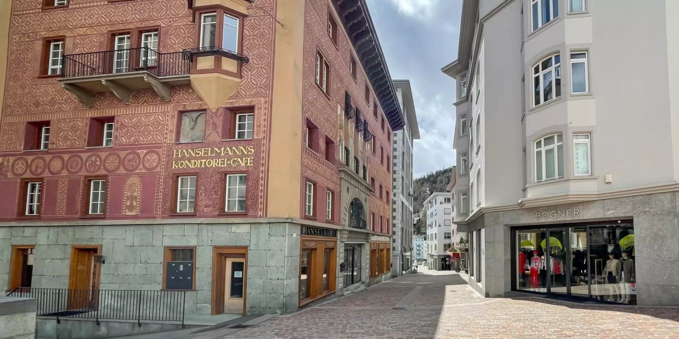 Schwere Schäden durch Hochwasser in St. Moritz | Nau.ch