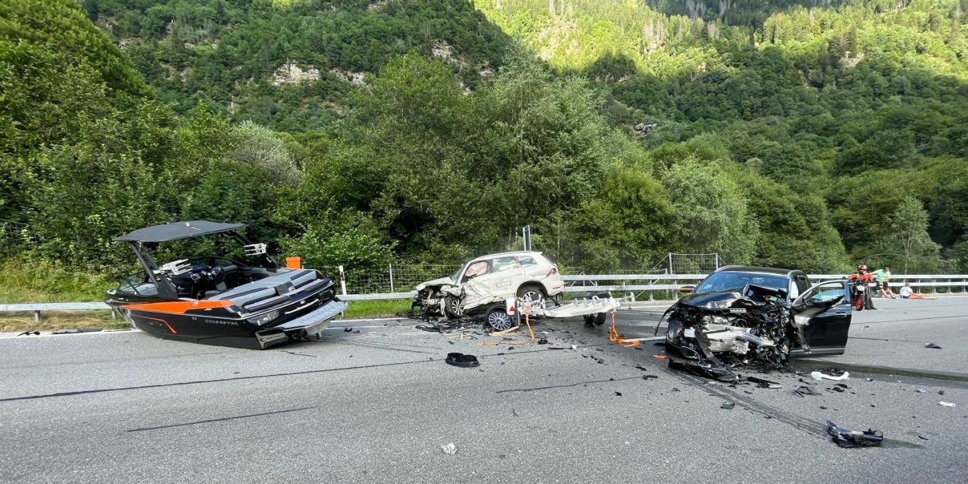 Mesocco GR: Heftige Frontalkollision auf der A13 – drei Verletzte | Nau.ch