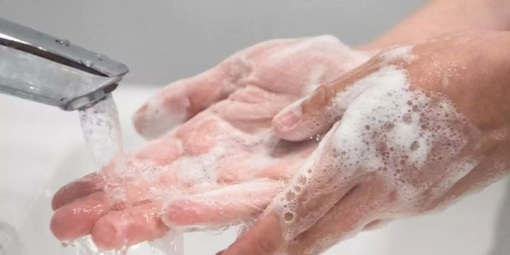 Ärzte erwarten mehr Hautschäden wegen häufigen Händewaschens